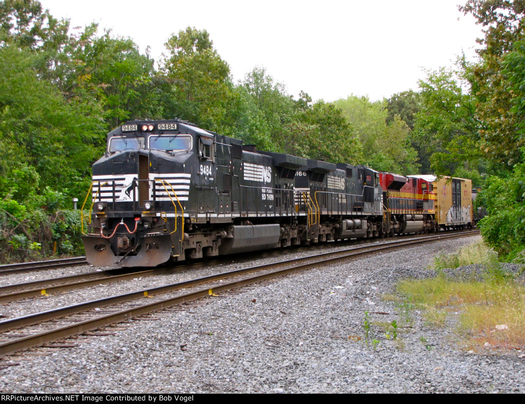 NS 9484 and 9166; KCS 4100